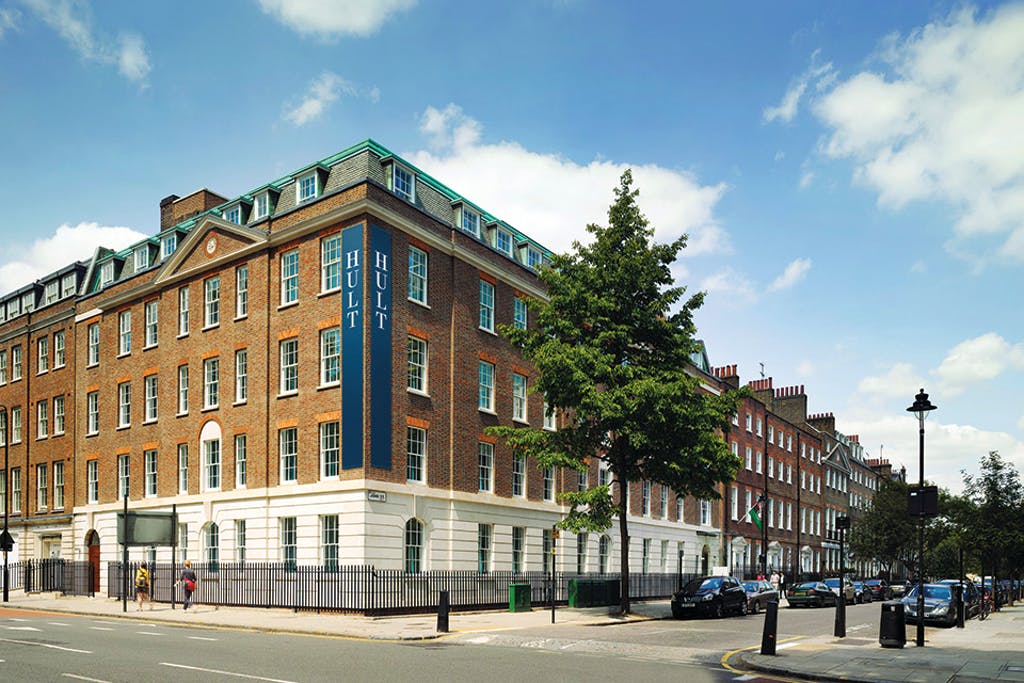 London Series: Hult for Business, Universitas Bisnis yang Membangun ...